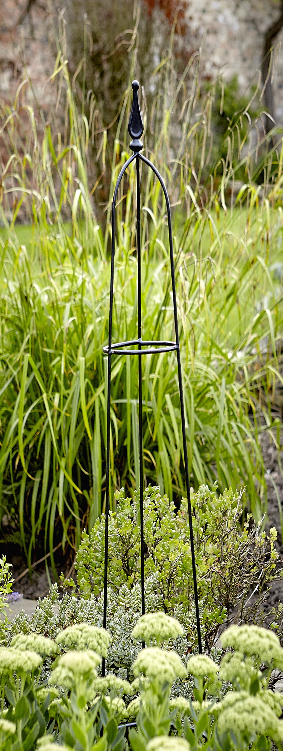 Handcrafted Obelisks – Tom Chambers